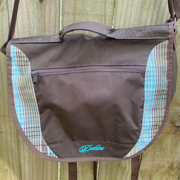 Dakine | Bags | Dakine Laptop Messenger Bag | Poshmark